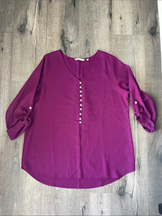 Soft Surroundings | Tops | Soft Surroundings Deep Magenta Vneck ...